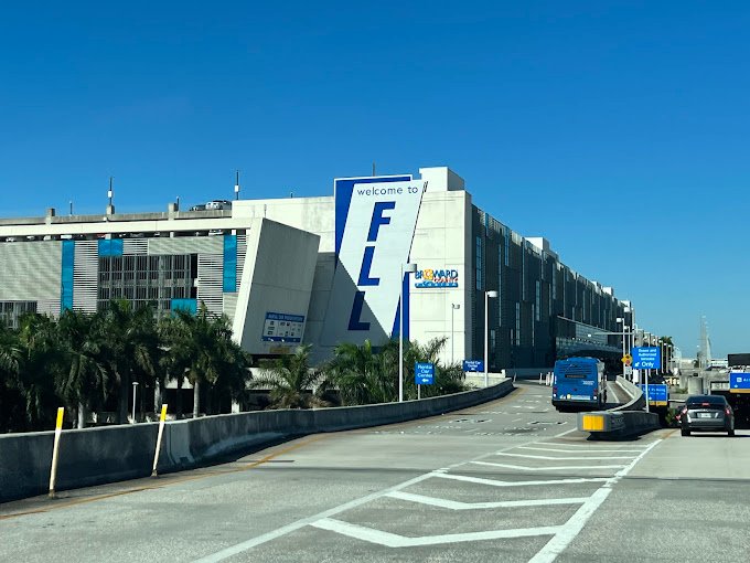 Terminal map Fort Lauderdale–Hollywood International Airport (FLL)